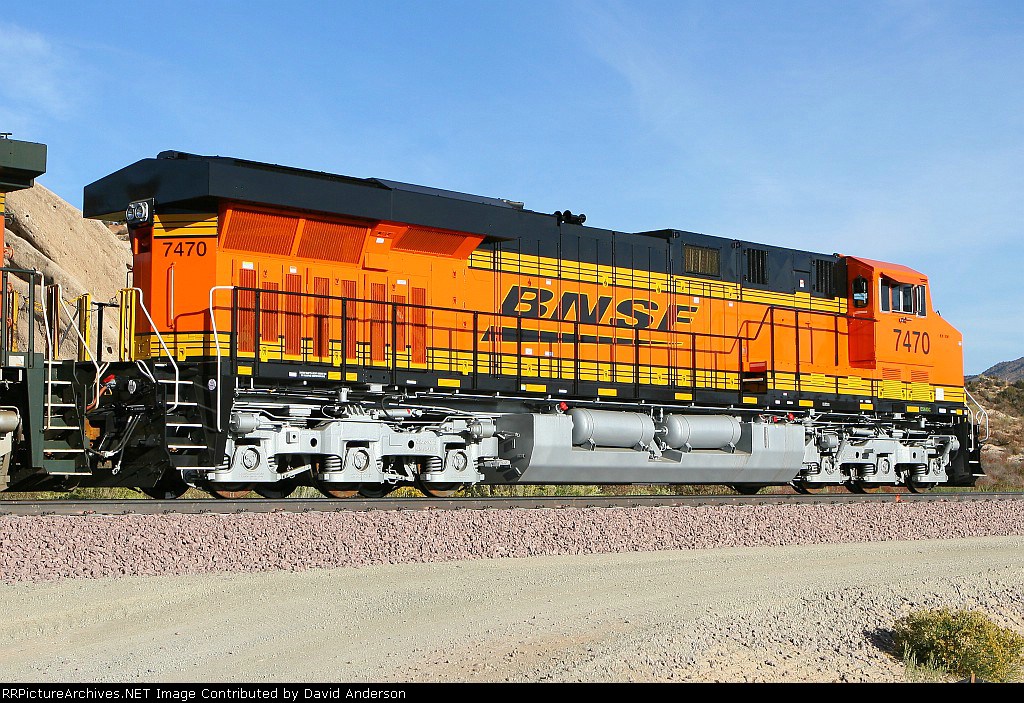 BNSF 7470